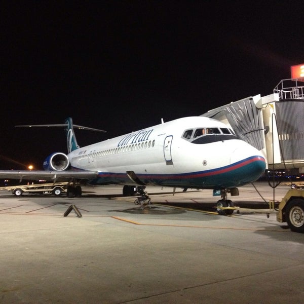 Gate A3 - Airport Gate in Columbus