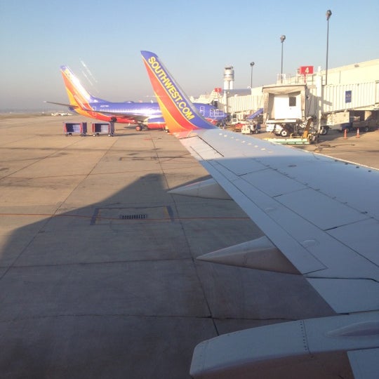 Gate A3 - Airport Gate in Columbus