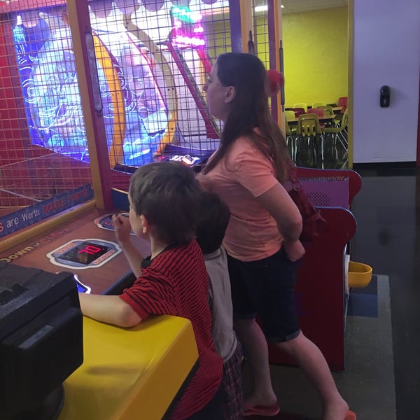 Family Fun Center - Arcade