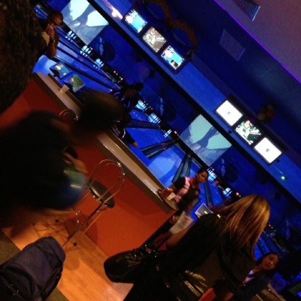 Photos at Sebelen Bowling Center - Piantini - Av. Abraham Lincoln