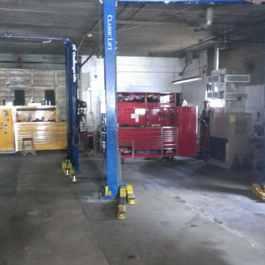 Mike Turcotte Automotive - Automotive Repair Shop in West Warwick