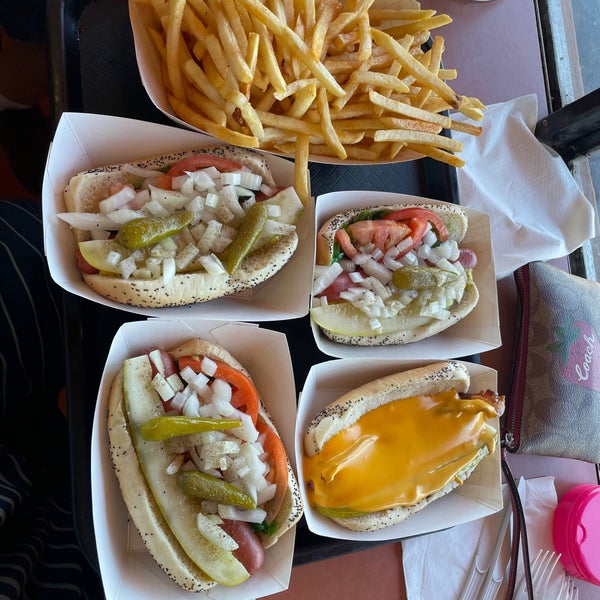 Woofie's Hot Dogs - 17 tips from 411 visitors