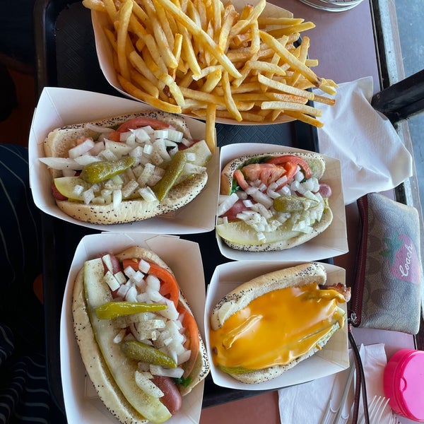 Woofie's Hot Dogs - 17 tips from 411 visitors