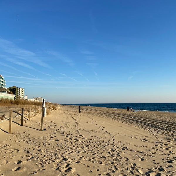 32nd Street Beach - Beach