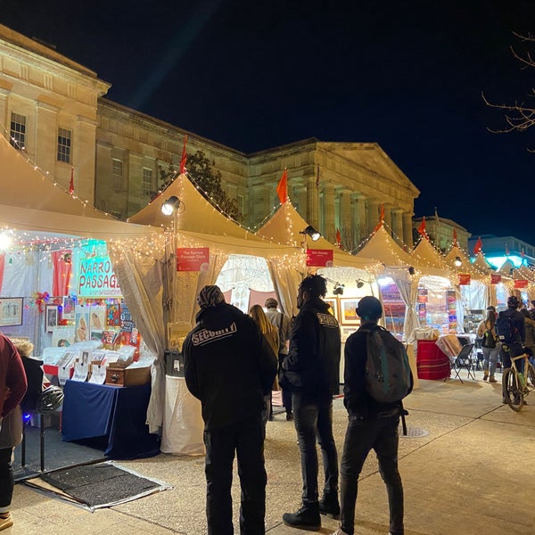 Penn Quarter FRESHFARM Market - Downtown-Penn Quarter-Chinatown - F St NW