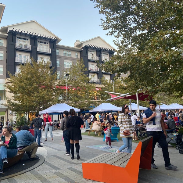 Pentagon Row Square - 1101 S Joyce St