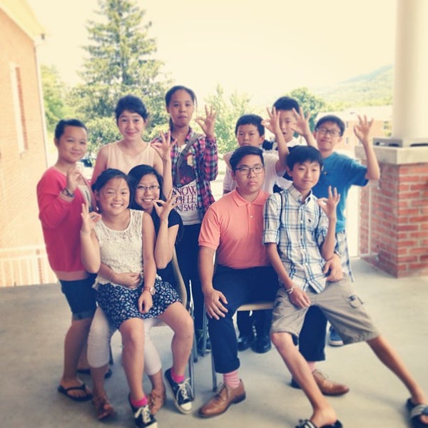 Highland View Academy - High School