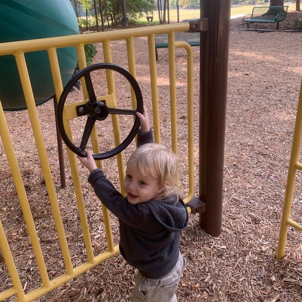 Davis Drive Park - Park in Cary
