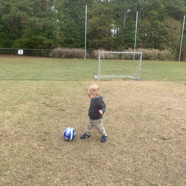 Davis Drive Park - Park in Cary