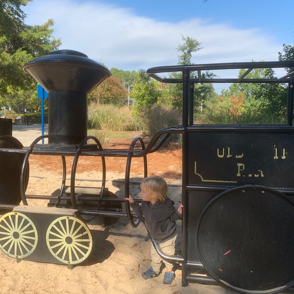 Davis Drive Park - Park in Cary