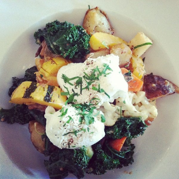 Country Cat Dinnerhouse & Bar (Now Closed) - Portland, OR