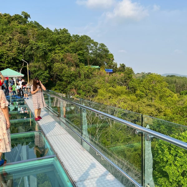 Sky Walk วัดเขาตะแบก - Bridge