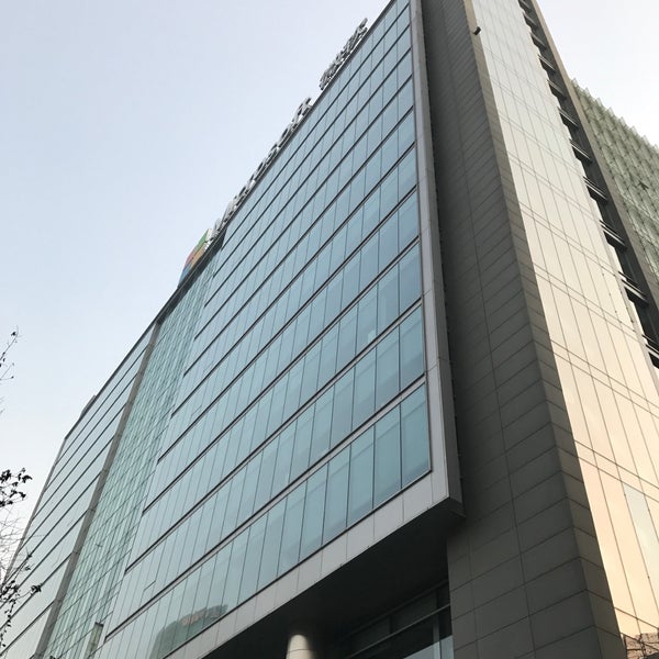 Photos at Microsoft Beijing West Campus 微软亚太研发集团总部 - Office in Beijing