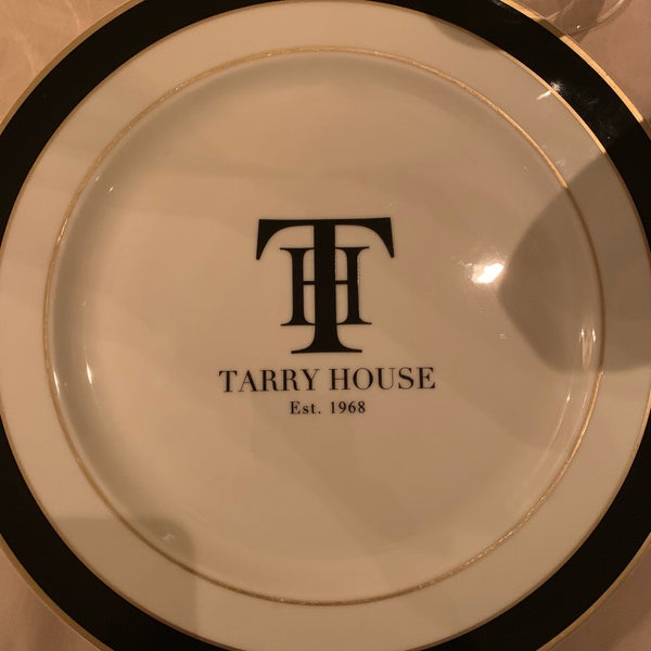 Tarry House - American Restaurant in Austin