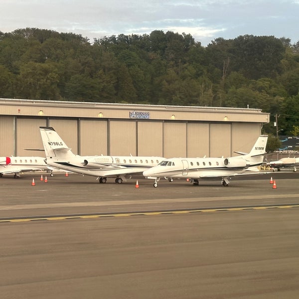 Boeing Field/King County International Airport (BFI) - Georgetown ...