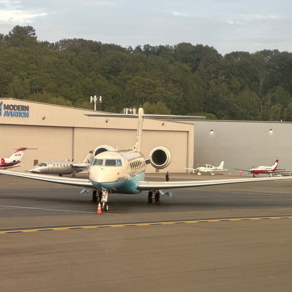 Boeing Field/King County International Airport (BFI) - Georgetown ...