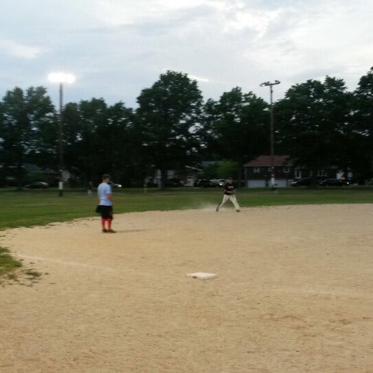 Memorial Park - Baseball Field in West Medford