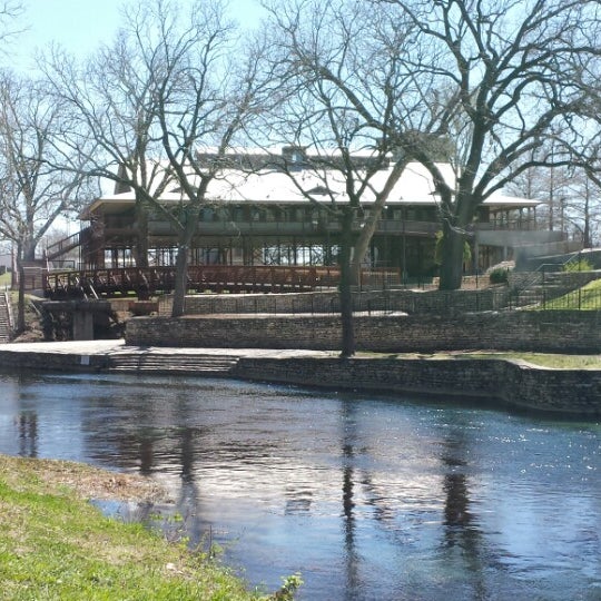 Landa RV Park & Campground - RV Park in New Braunfels