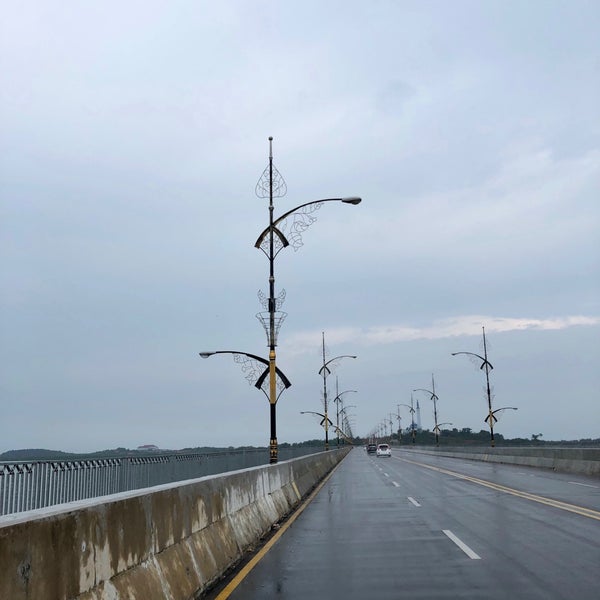 Jembatan Dompak - 5 visitors