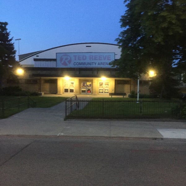 Ted Reeve Arena - Skating Rink