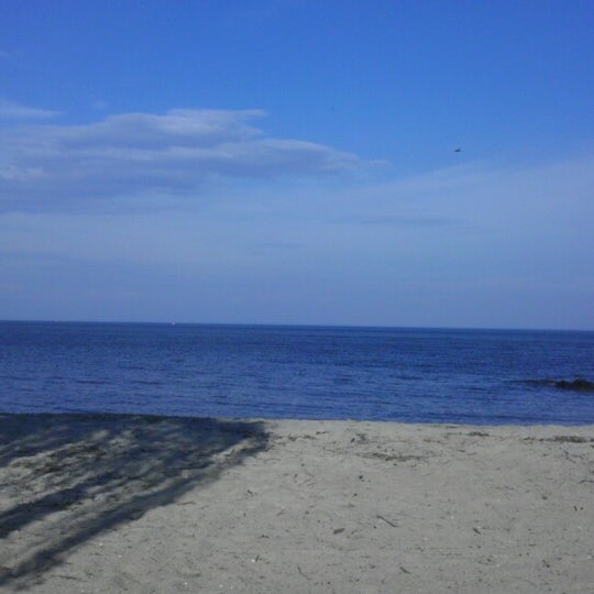 Breezy Point Beach - 3 tips