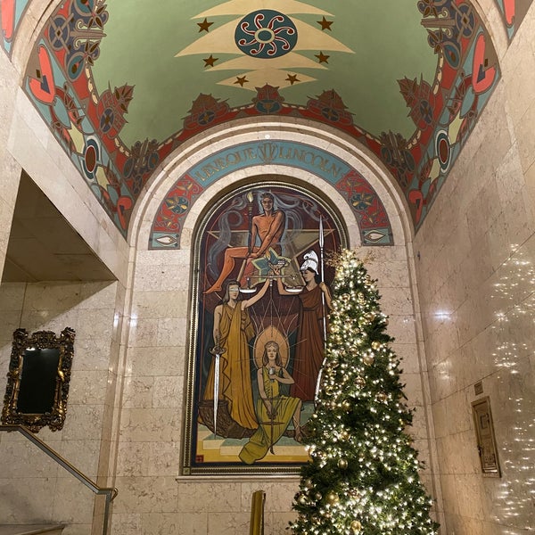 LeVeque Tower - Structure