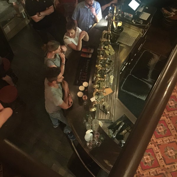 The Dog's Bollocks - Pub in Lyon