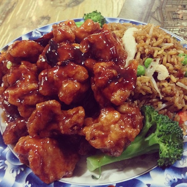 Photos at Fatima's Halal Kitchen - 32 tips from 458 visitors