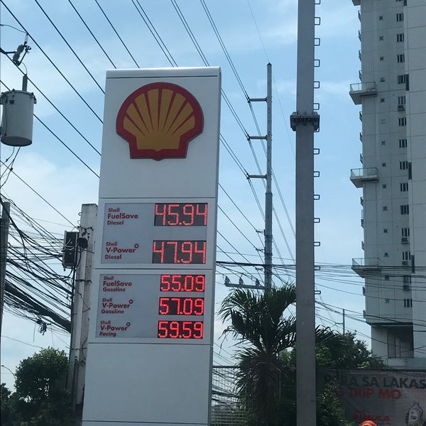 Shell - Loyola Heights - Katipunan Ave.