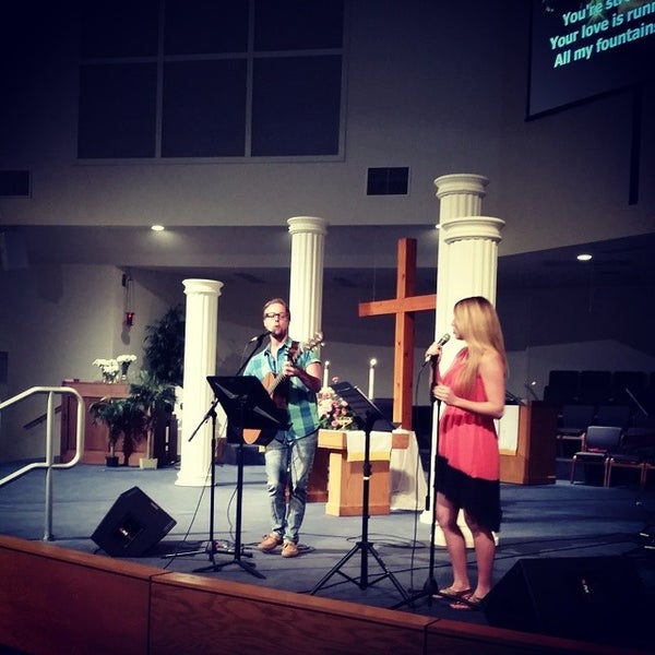 First United Methodist Church - 305 Dunlawton Ave