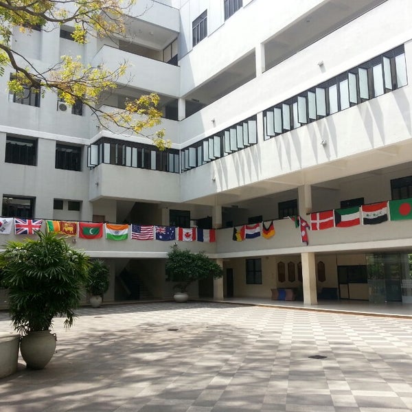 The British School in Colombo - Education