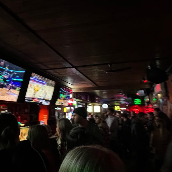 Cat's Eye Saloon - 12 N Court St