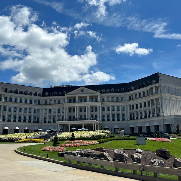 Nemacolin Resort & Spa - 1001 Lafayette Dr