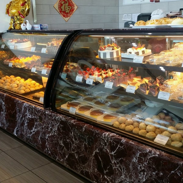 Little Swan Bakery - Bakery in Alhambra