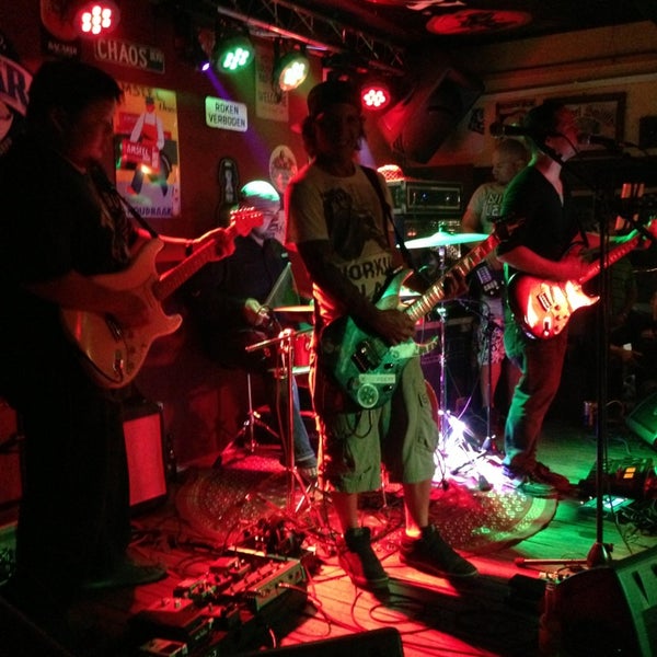 Chaos - Pub in Oranjestad