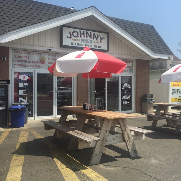 johnny fries (Now Closed) - American Restaurant