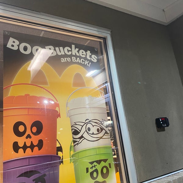 McDonald's - Fast Food Restaurant in Mukwonago