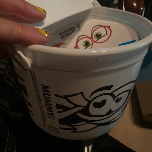 McDonald's - Fast Food Restaurant in Mukwonago