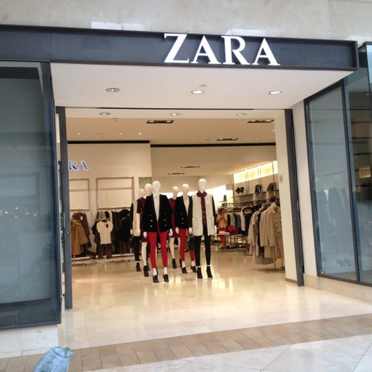 Photos at Zara - Clothing Store in South Coast Metro