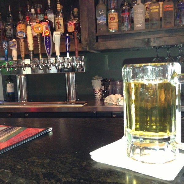 Fat Pat's Bar & Grill - American Restaurant in Lafayette