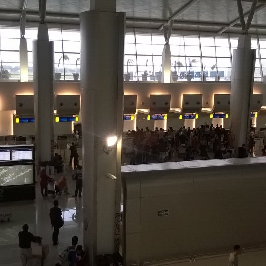 Photos at Terminal 2 (T2) - 215 tips from 18366 visitors