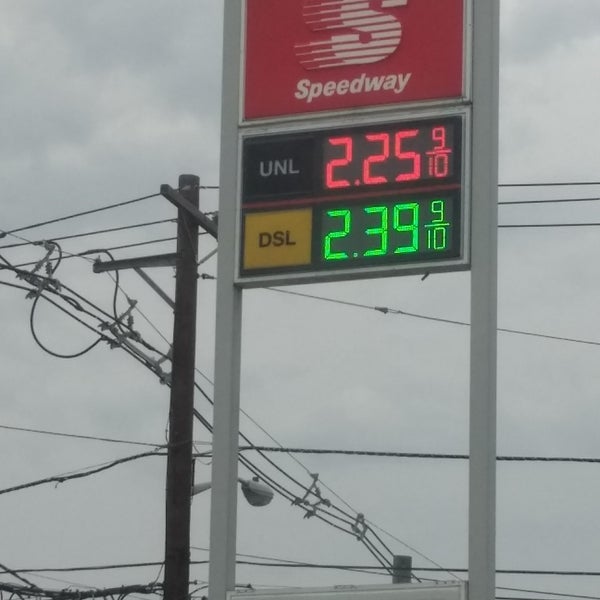 Hess Express - 623 Spring St