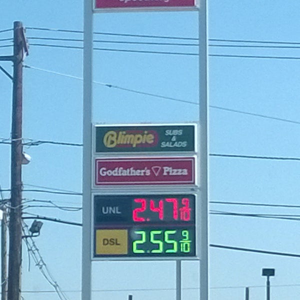 Hess Express - 623 Spring St