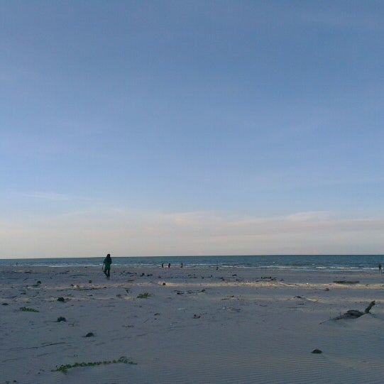 Kandiez Sunrise Beach Resort