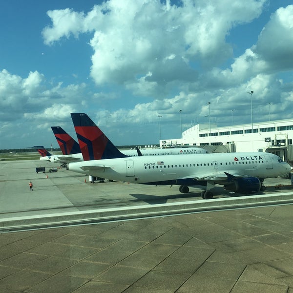 Southwest Florida International Airport (RSW) - 323 tips from 48185 ...