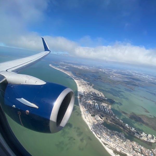 Photos at Southwest Florida International Airport (RSW) - 317 tips from ...