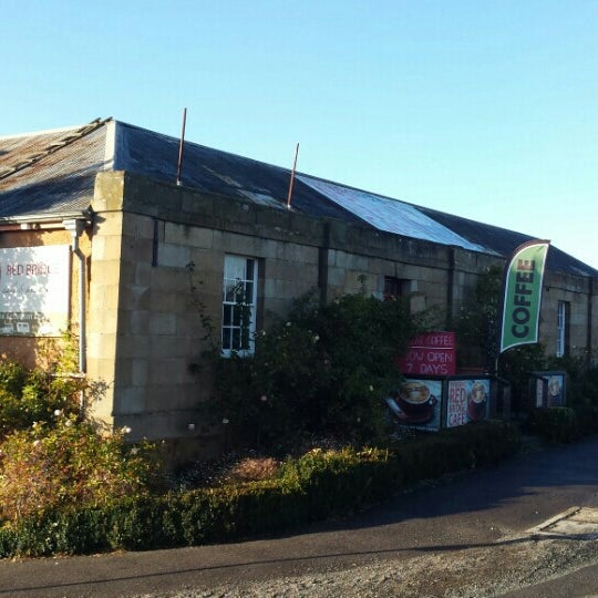 Red Bridge Cafe - 137 High St