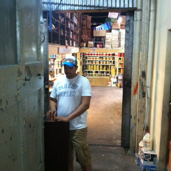 ACE Hardware Hofius - Department Store in Belize