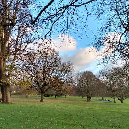 Cheam Park - 134 visitors