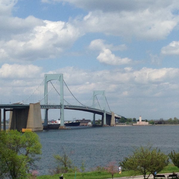 Throgs Neck Bridge At Night